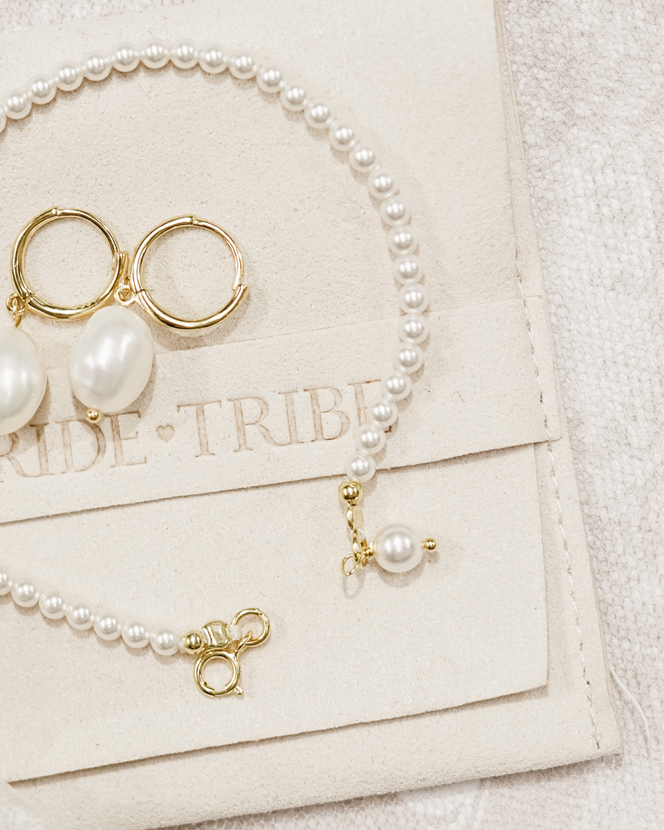 Charlotte Baroque Pearl Earrings| Bridesmaid Pearl Earrings – Bride Tribes